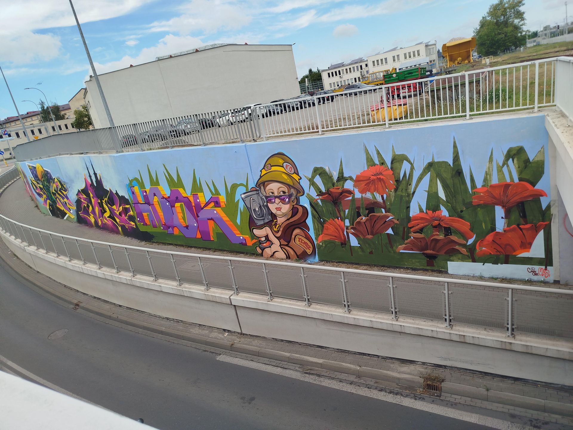 Siedlce: tunel pod torami został ozdobiony pięknymi grafikami. Zobacz ...