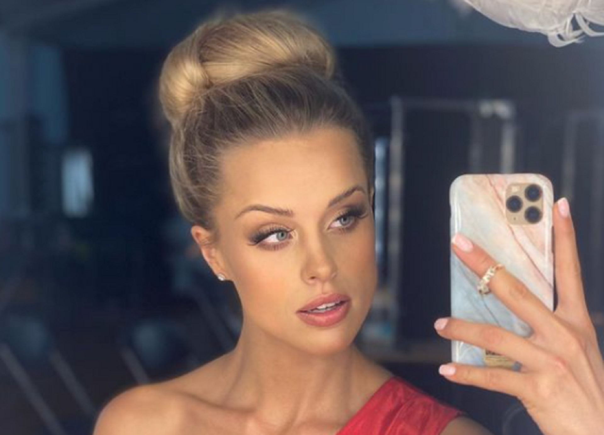 Modowa wpadka! Kpiny z sukni Polki na Miss Supranational: Modowa wpadka! Kpiny z sukni Polki na Miss Supranational: