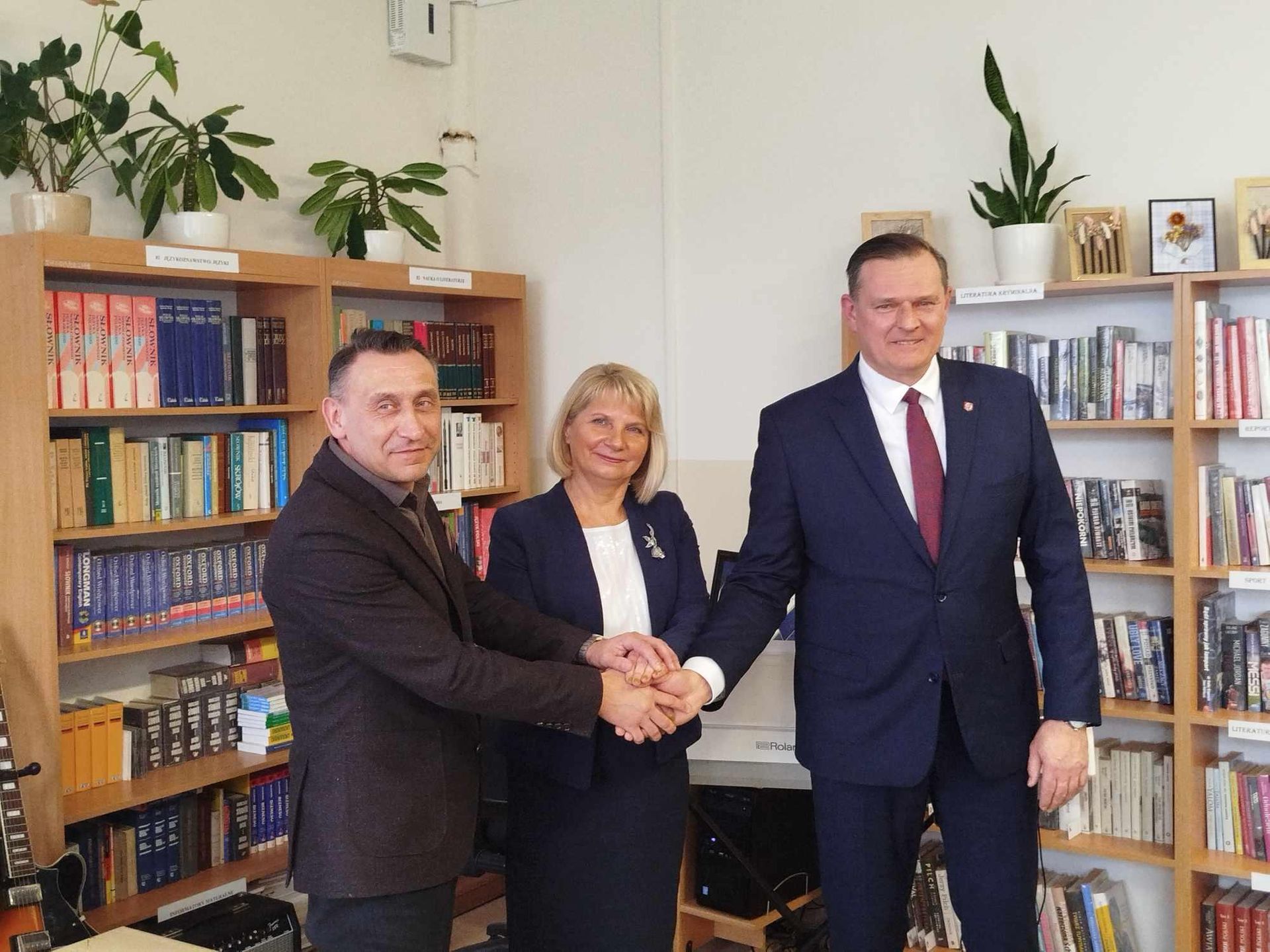 Zespół Szkół Ponadpodstawowych nr 2 w Siedlcach podpisał umowę ...