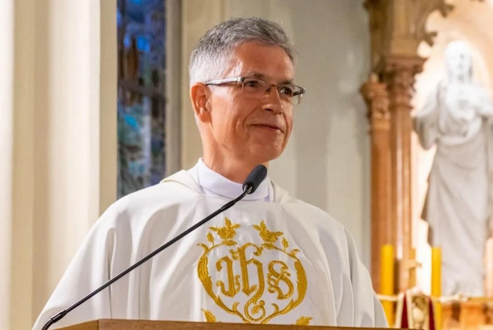 Trzęsienie ziemi w Kościele. Znany dominikanin i rekolekcjonista zrzuca ...