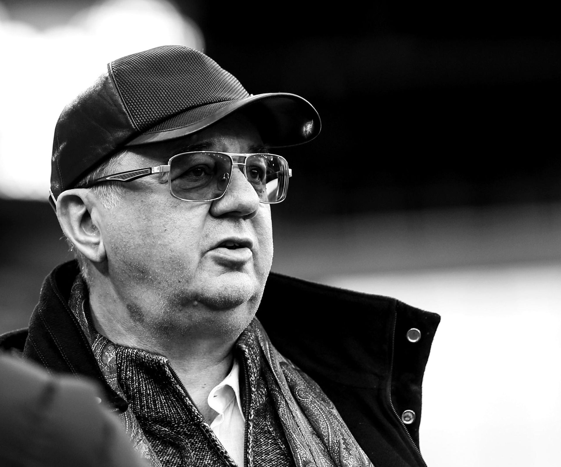 Tak wygląda grób Janusza Filipiaka. Prezes Cracovii spoczywa pod bardzo ...