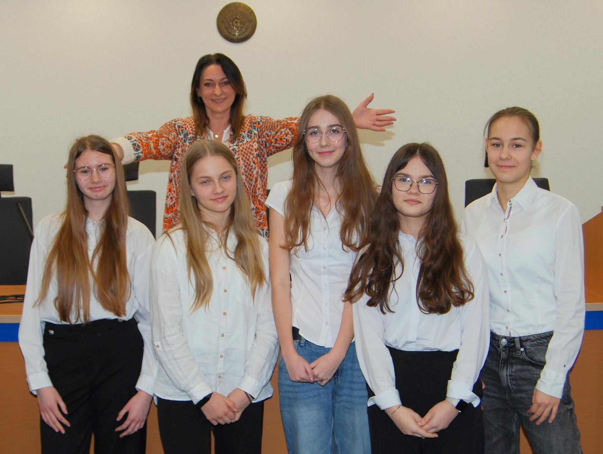 Otwarty list młodzieży z siedleckiej „Dwójki” do dorosłych. Co sprawa radość i daje szczęście ...