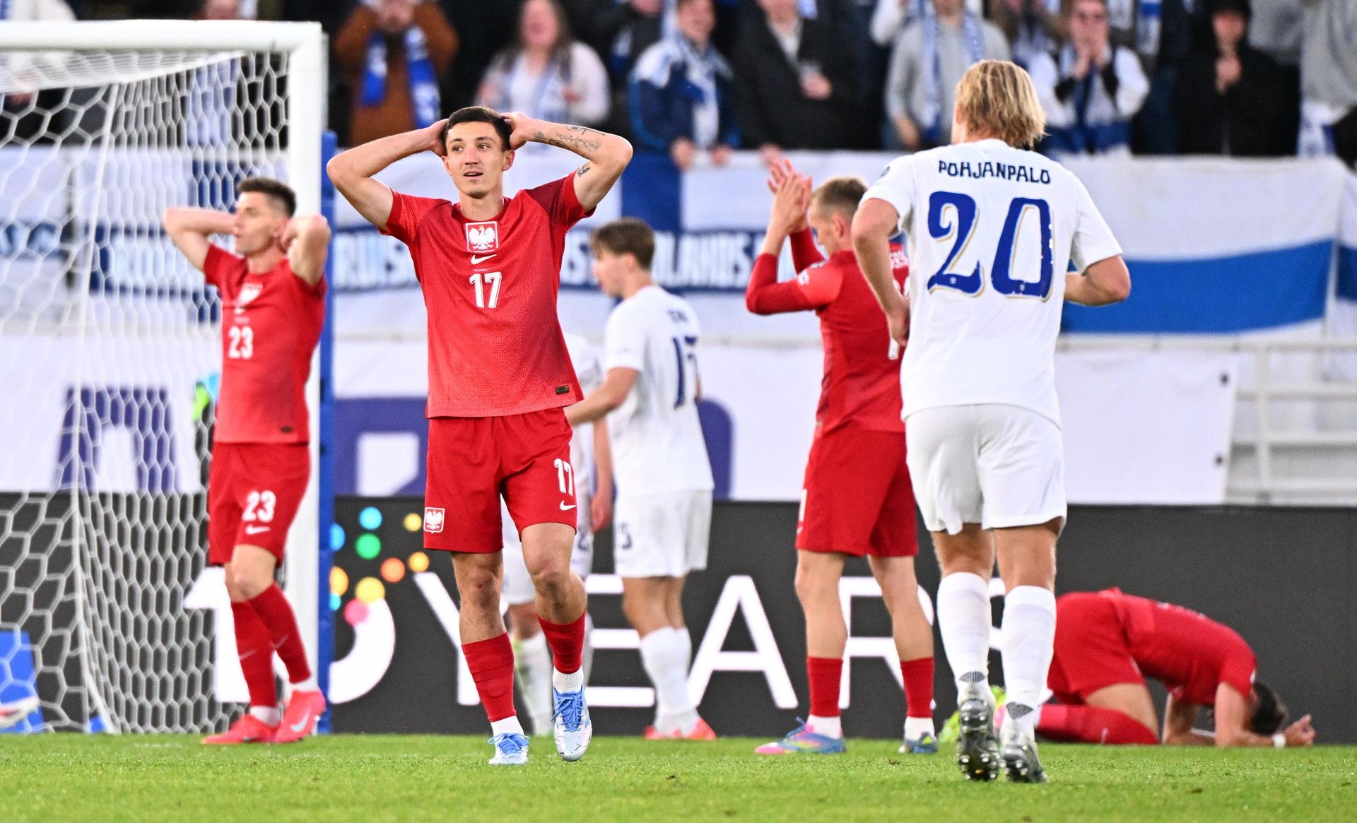 Finlandia - Polska SKRÓT: Klęska w Helsinkach! Mundial się oddala, chwile grozy na trybunach ...