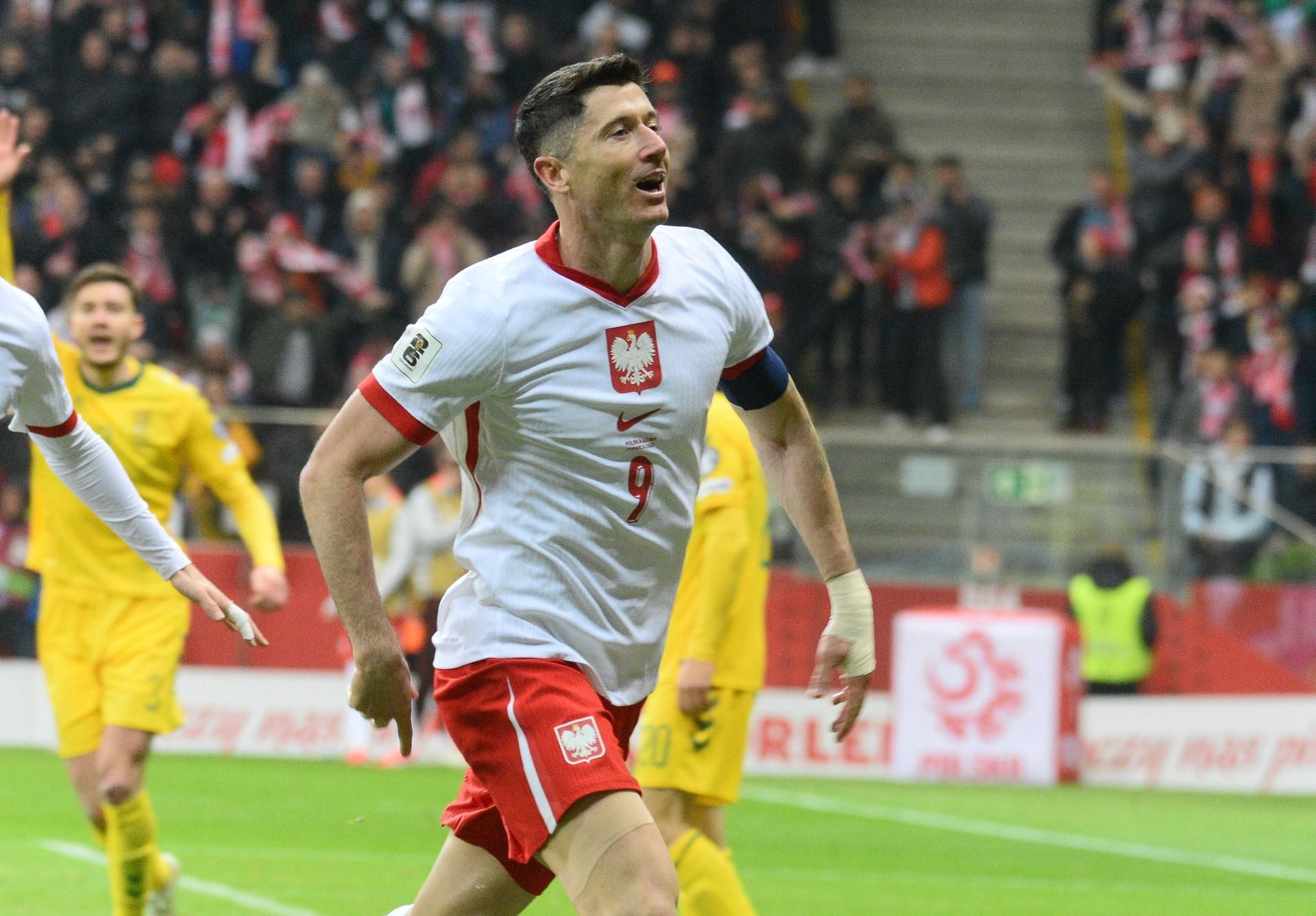 Polska – Finlandia. Historyczny gol Roberta Lewandowskiego. Zobacz ...