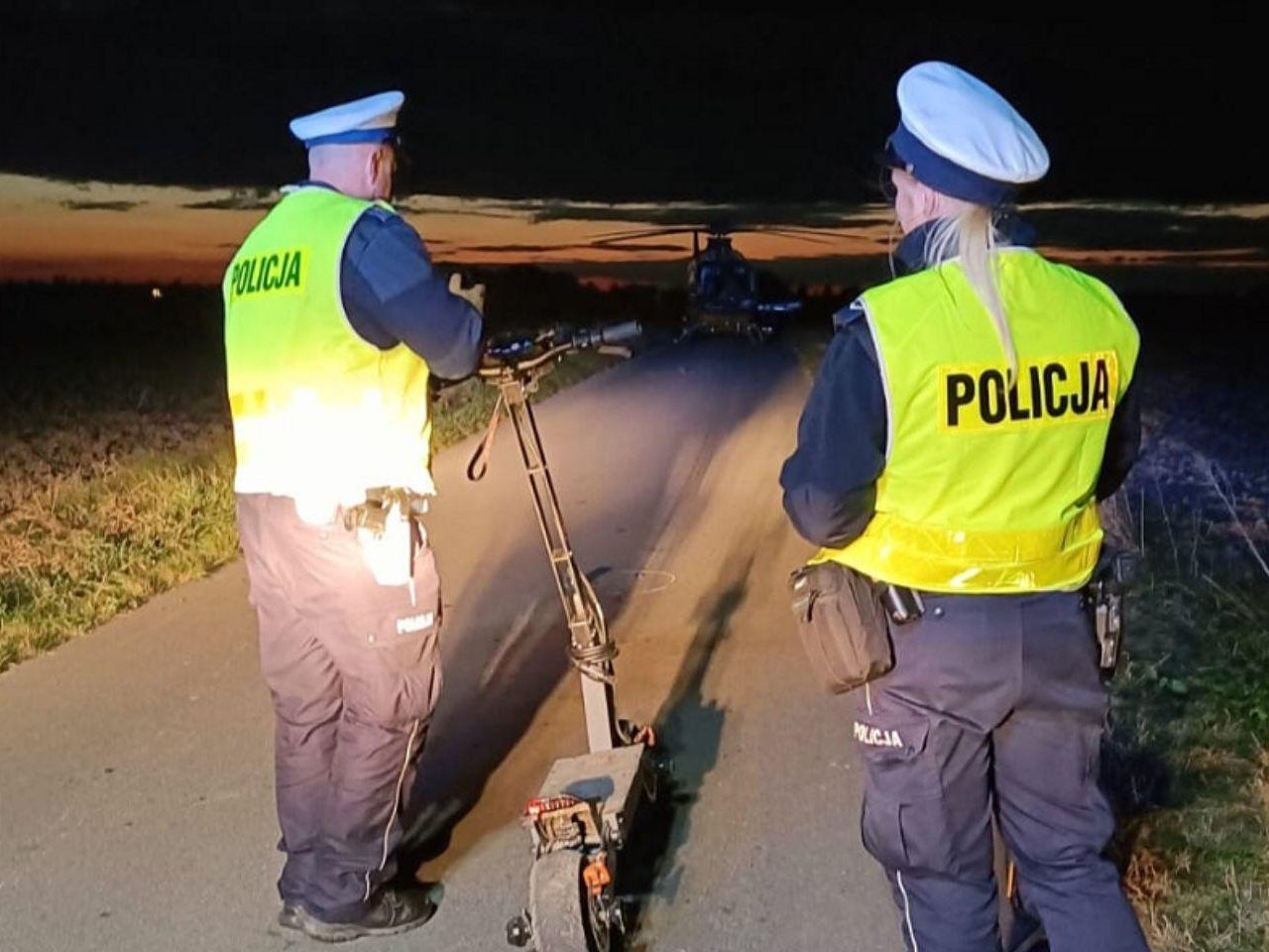 Folgowo pod Chełmnem. 13-latek jest w ciężkim stanie po wypadku na hulajnodze elektrycznej ...