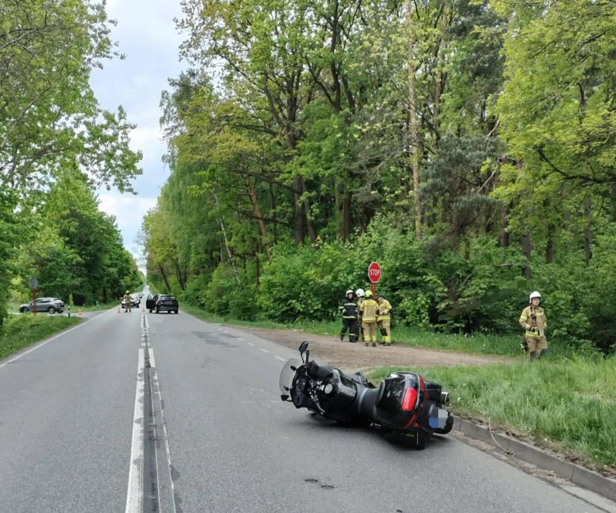 Śmiertelny wypadek na DW nr 796. W zderzeniu z osobówką zginął motocyklista - Śląskie Radio ESKA