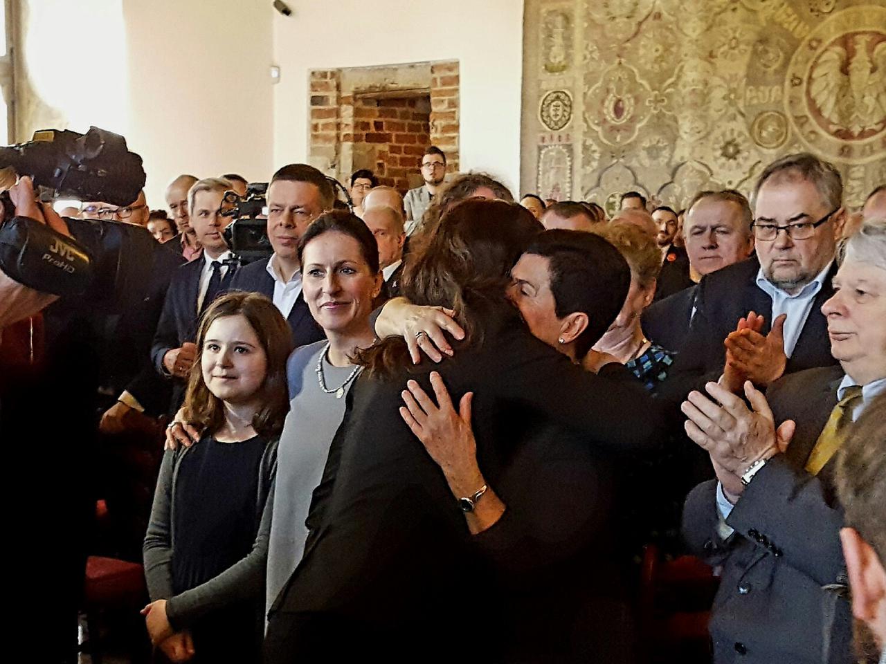 Aleksandra Dulkiewicz zaprzysiężona na prezydenta Gdańska [WIDEO, AUDIO ...