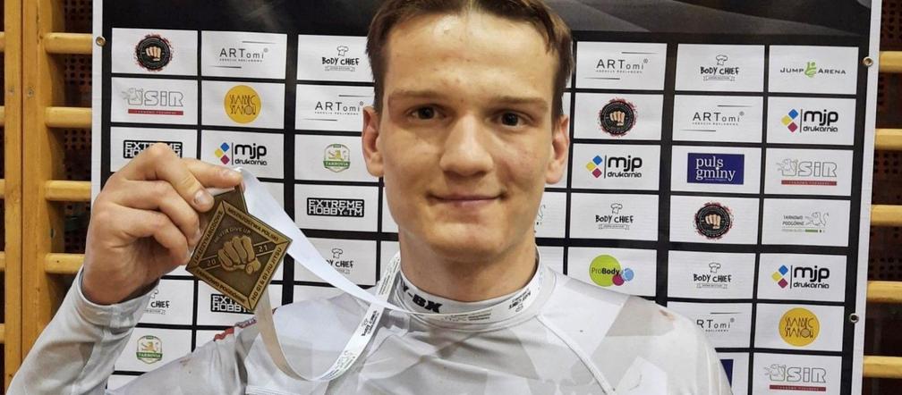 Sportowiec z Torunia potrzebuje wsparcia! To mogło zakończyć jego ...