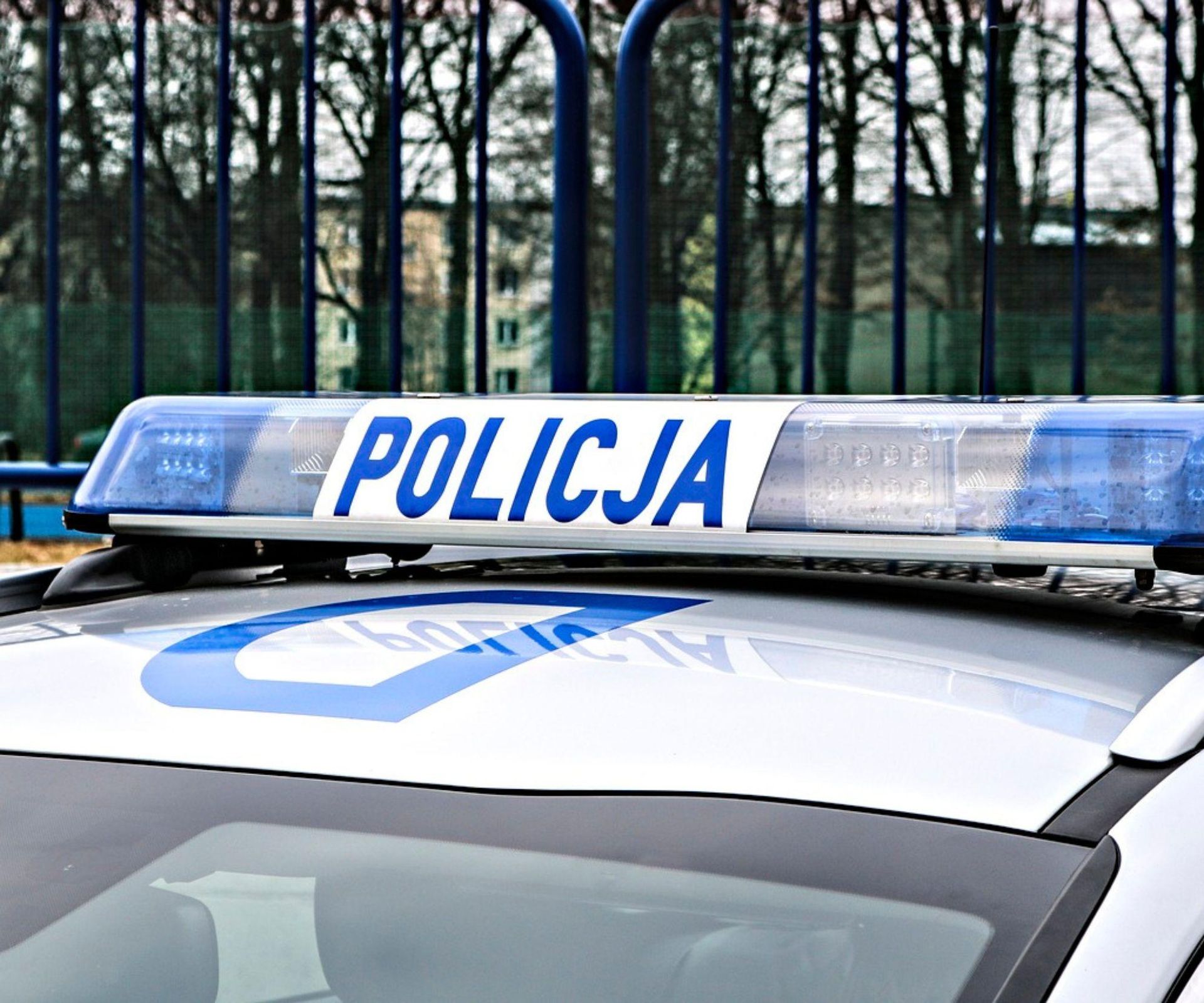 5-latek samotnie błąkał się po ulicach. Pomogły dwie kobiety i policja ...