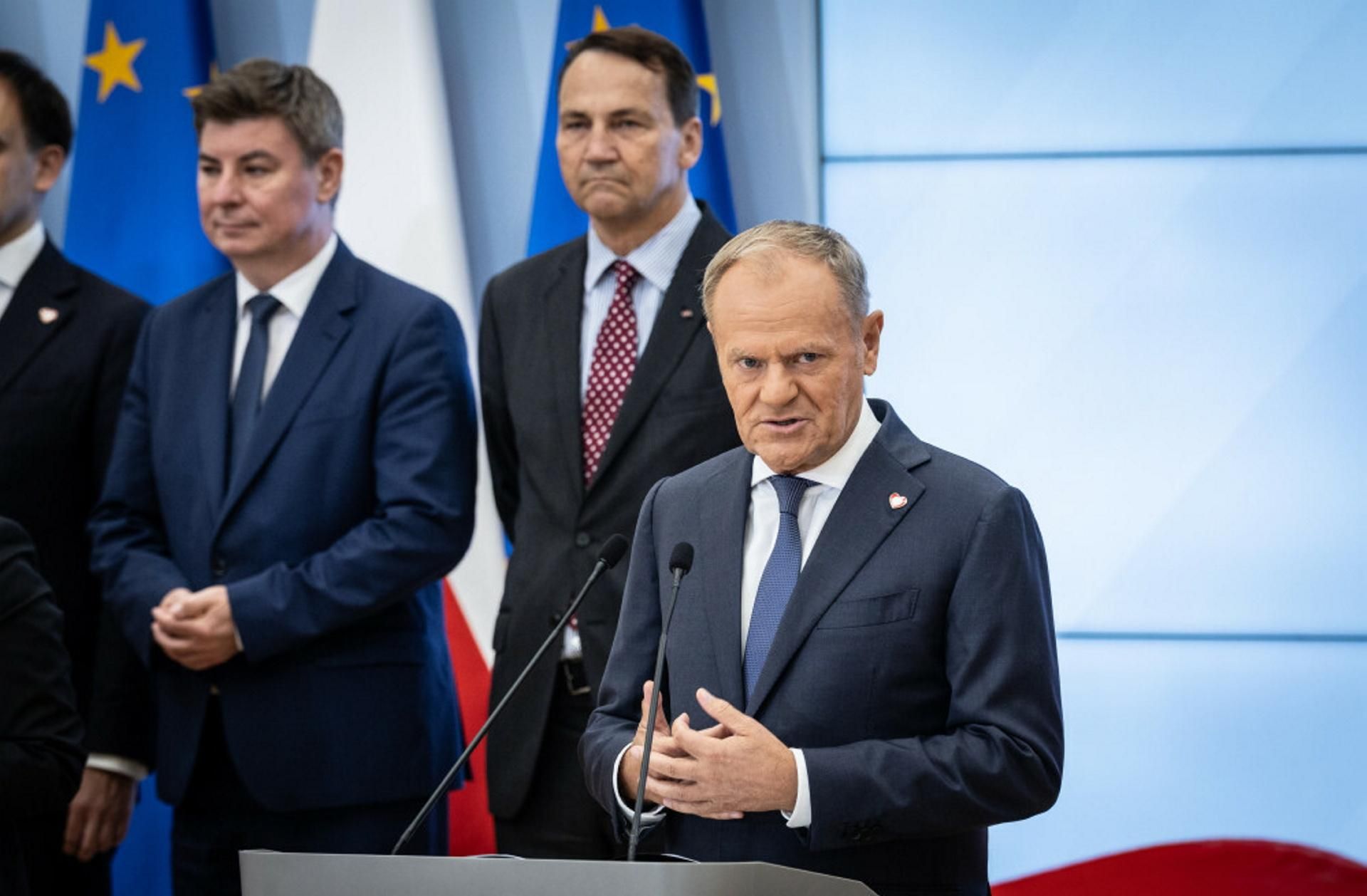 Donald Tusk szykuje Radosława Sikorskiego na premiera? Nasze ustalenia - Super Express ...