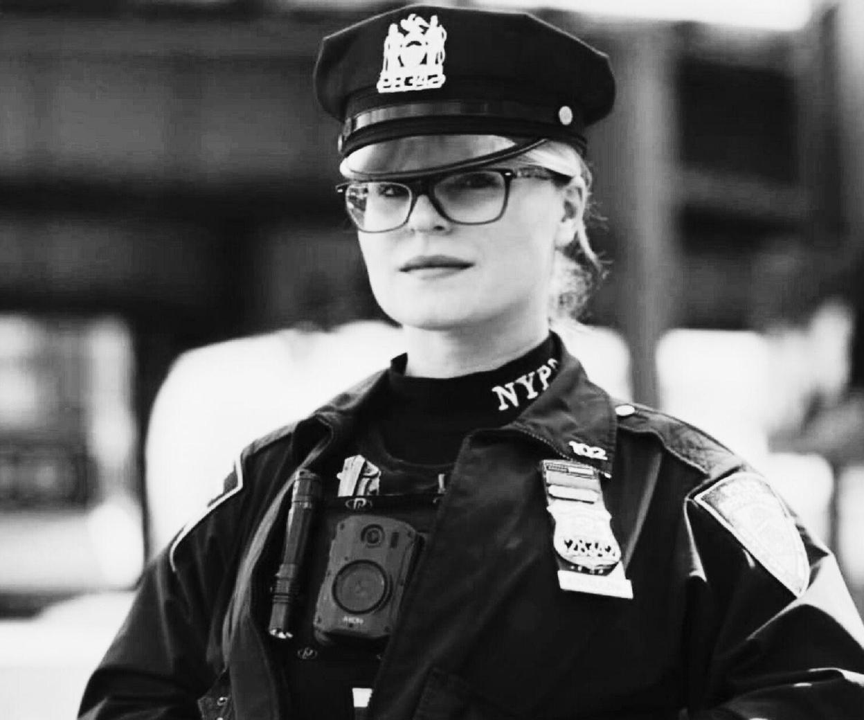 Nowy Jork. Nie żyje 30-letnia Emilia Rennhack. Była policjantką o ...