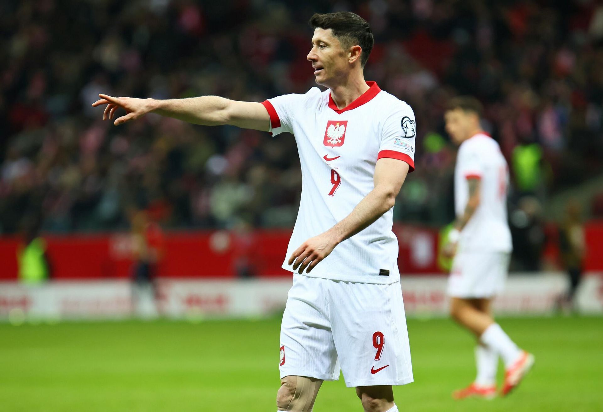 Robert Lewandowski zrezygnował z gry w reprezentacji! Burza po decyzji ...