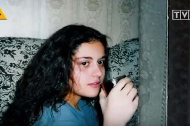 Co się dzieje z grobem córki Eleni? Dziewczyna miała tylko 17 lat, gdy ...