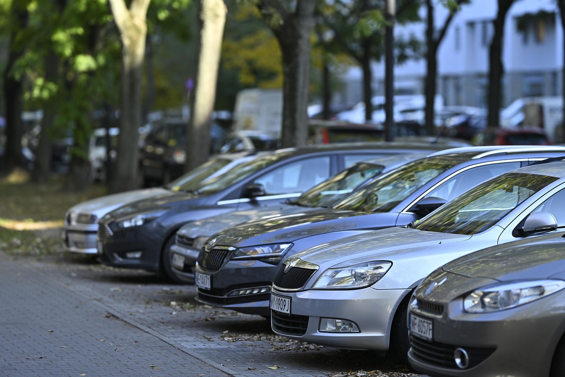 Ceny OC. Pierwszy taki trend od 2022 roku. Ubezpieczyciele wracają do wojny cenowej? - ESKA.pl