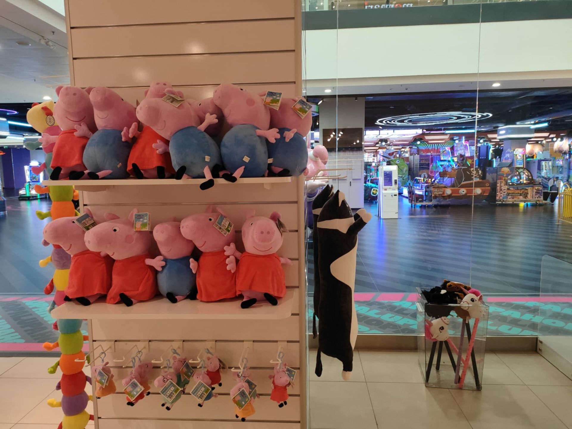 Armagan Łódź. Gigantyczny sklep z zabawkami robi furorę! Sprawdź, co ...