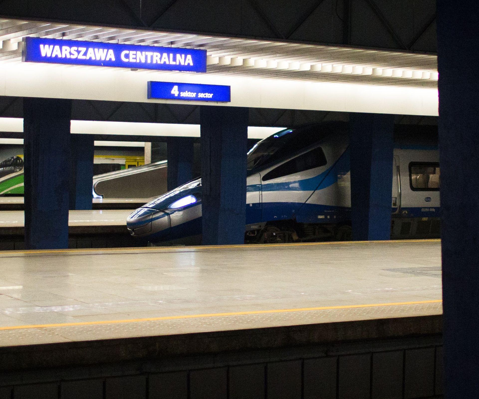 Nowy rozkład jazdy pociągów PKP Intercity. Szybsze połączenia z Warszawy - Warszawa Radio ESKA