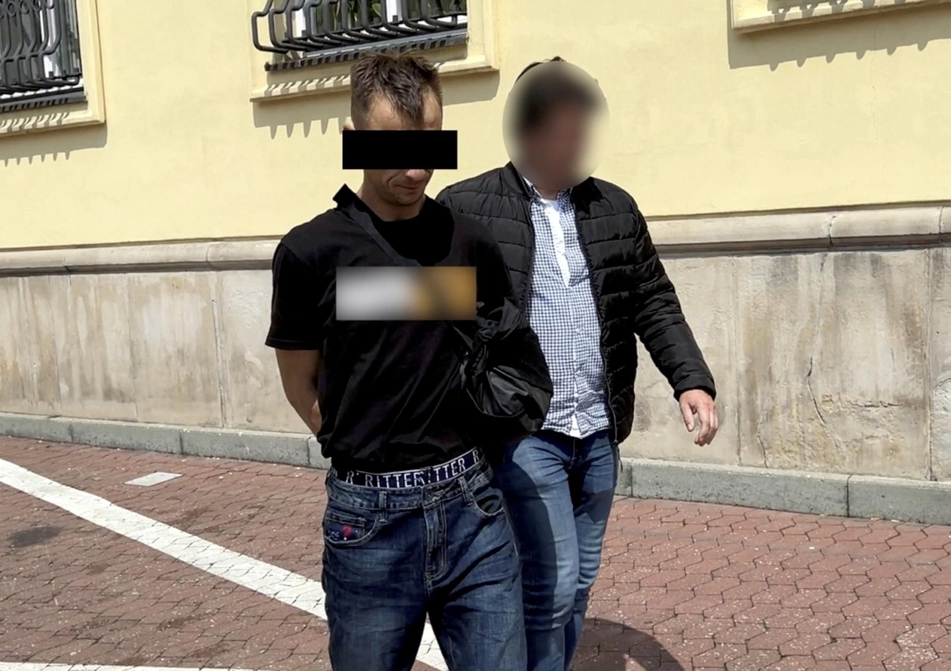 Żerował jak hiena na starszych osobach w Warszawie. Po łup przyjeżdżał rowerem - Warszawa, Super ...