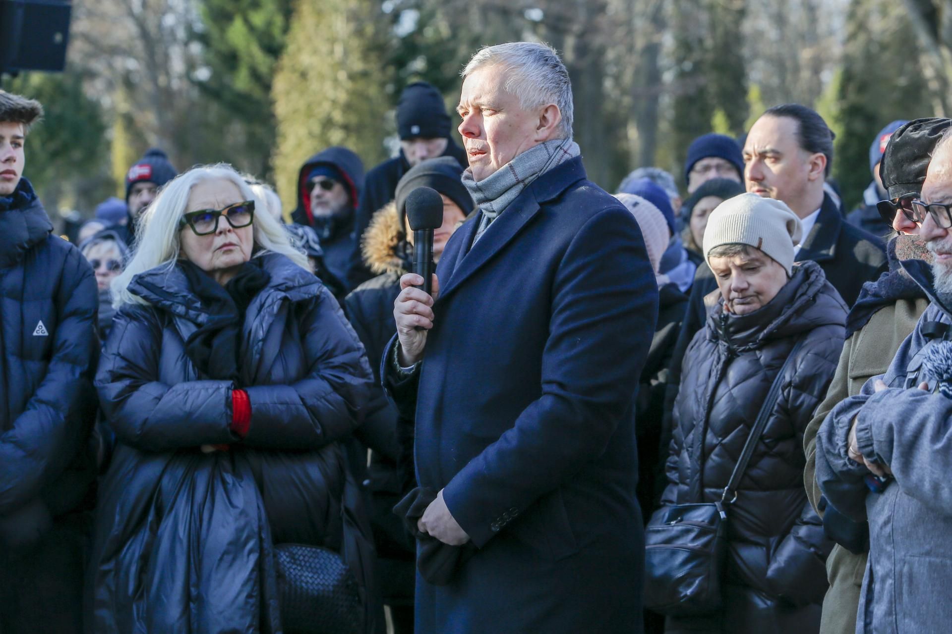 800 funkcjonariuszy na granicy z Niemcami i Litwą. Polska rozpoczęła kontrole - ESKA.pl