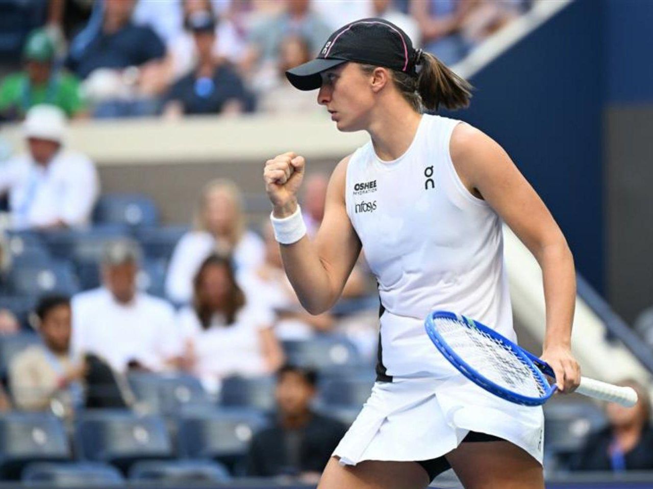 Iga Świątek w ćwierćfinale turnieju WTA 500 w Seulu. Pewna wygrana z Soraną Cirsteą - ESKA.pl