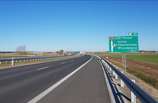 Trasa S5 w budowie jeszcze przez rok. Kiedy trasa S5 połączy Poznań z ...