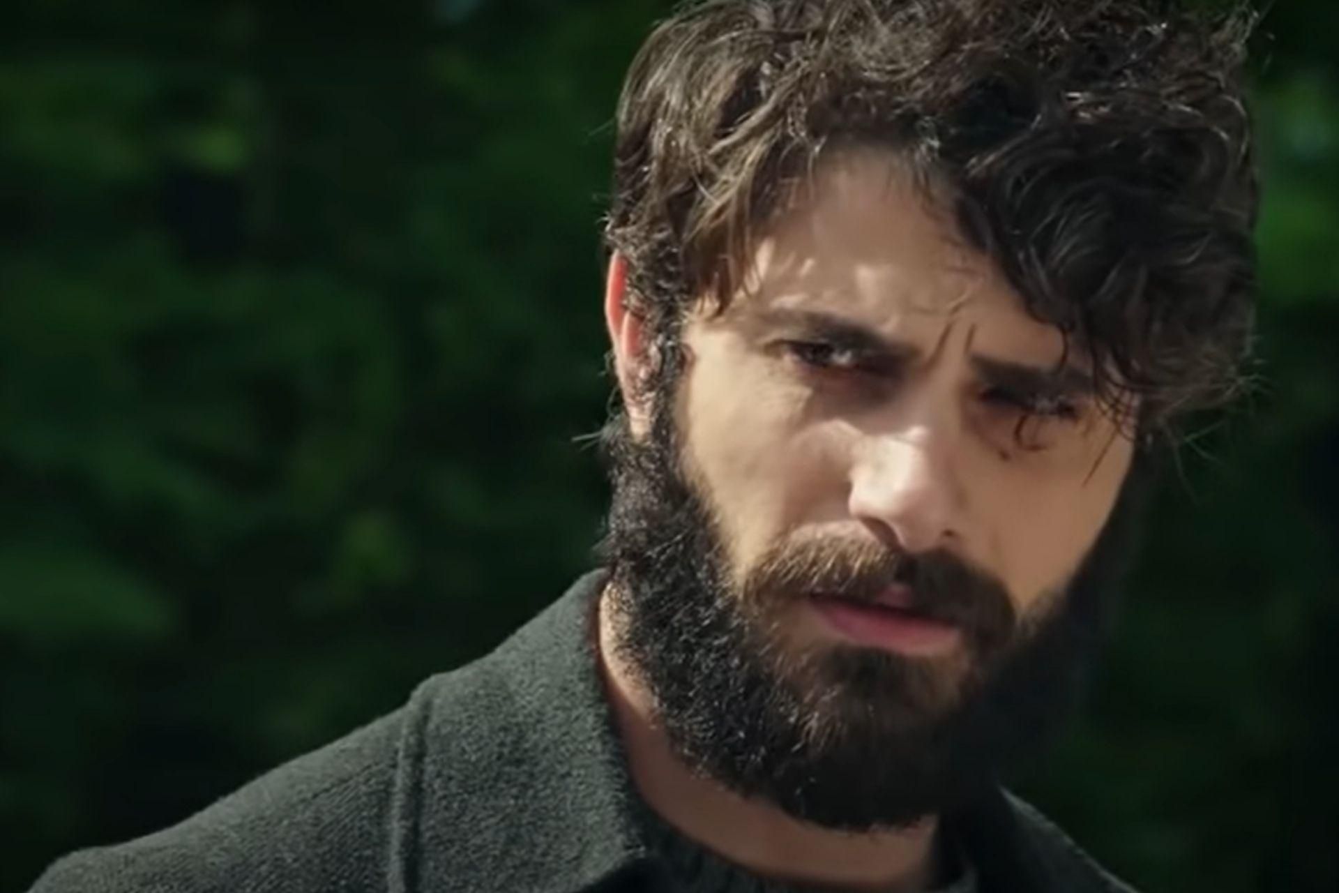 Emanet. To on gra Selima. Aktor Osman Aydın z obsady serialu Dziedzictwo na prywatnych zdjęciach ...