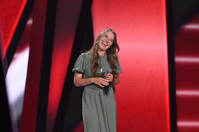 Anna Buczkowska - kim jest uczestniczka The Voice of Poland 13? Wokalistka zrobiła prawdziwe ...