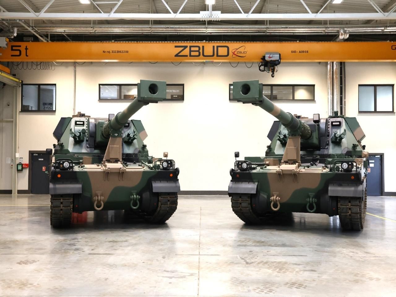 Krab zmienia silniki na koreańskie. Jest porozumienie pomiędzy Hanwha ...