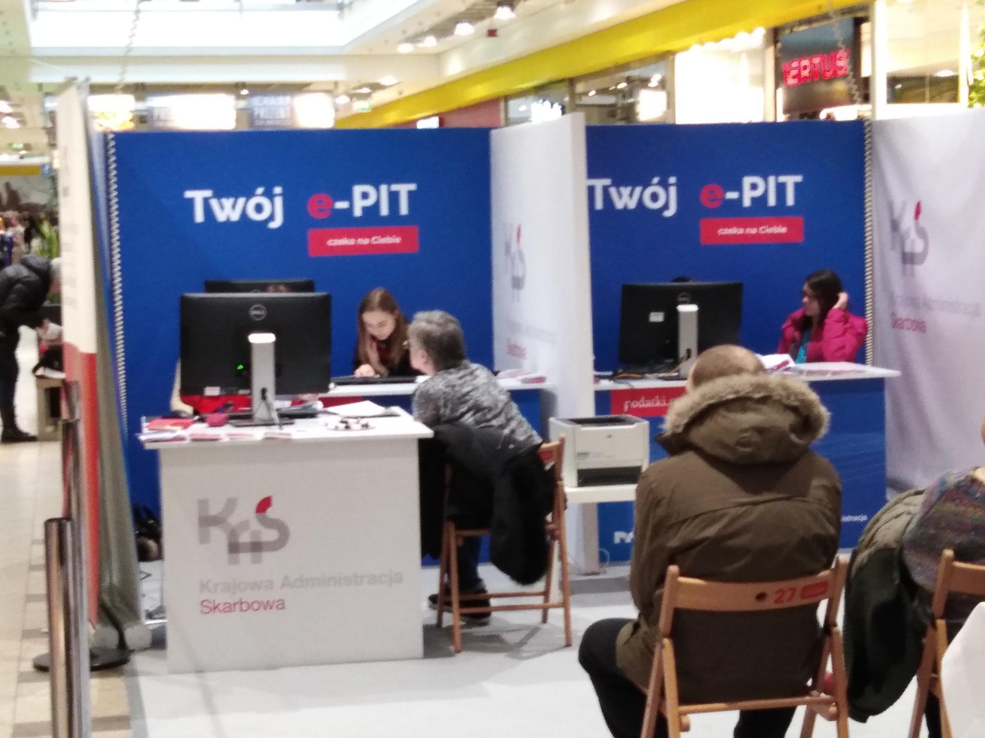 Twój e-PIT w Galerii Łódzkiej! Urzędnicy pomagają rozliczyć się z ...