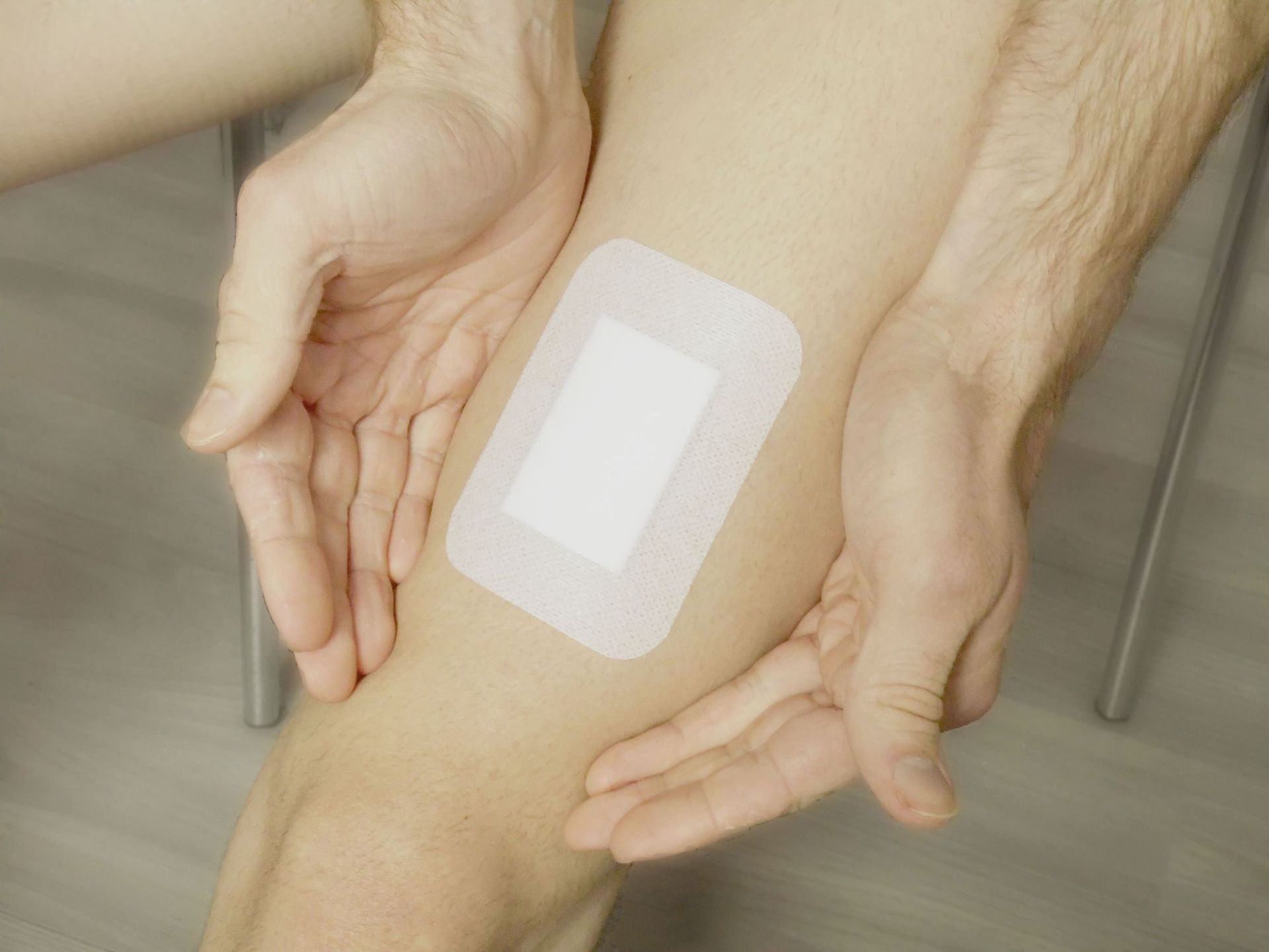 Opatrunki (plastry) na rany. Druga skóra dla chorych na EB i nie tylko ...