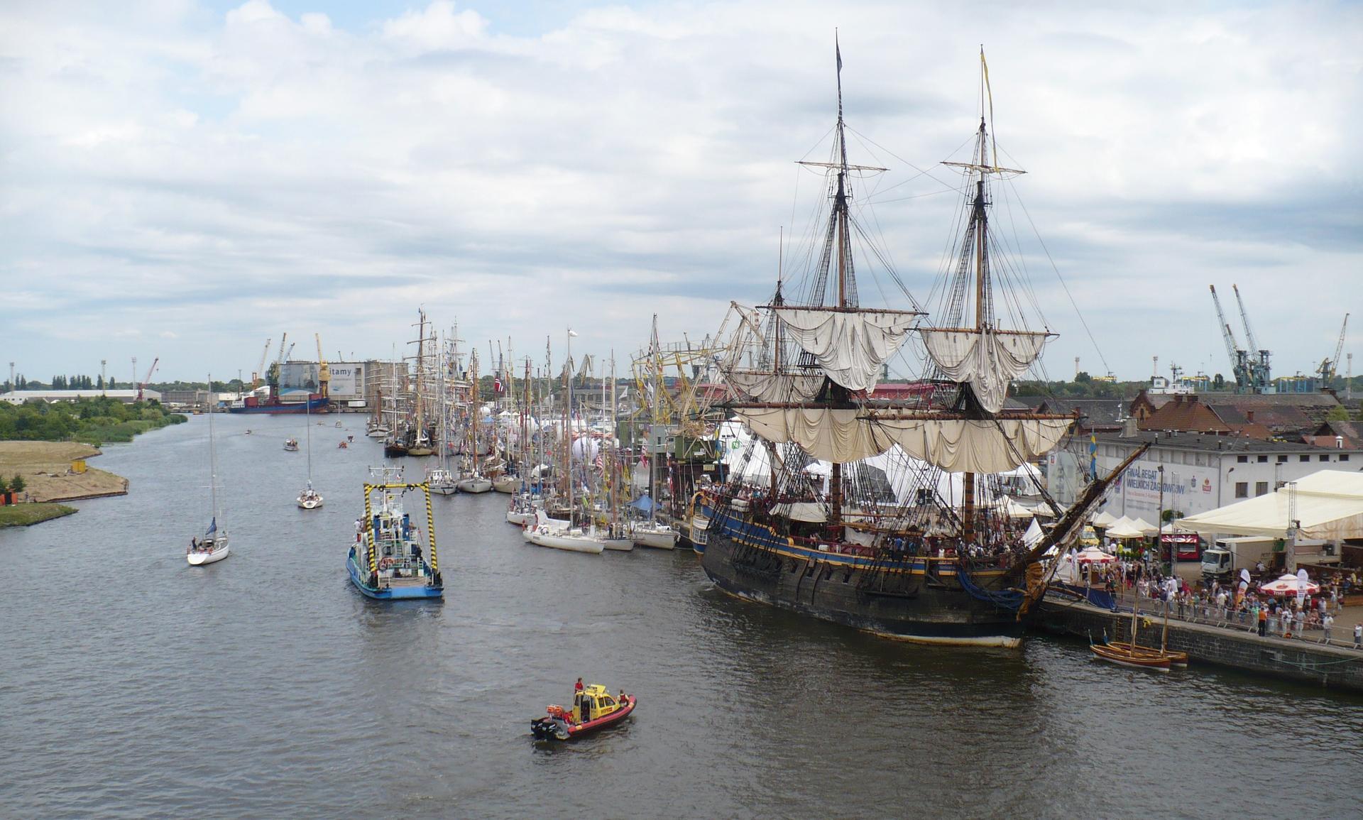 Finał regat The Tall Ships Races 2021. Mniej żaglowców zacumuje w ...