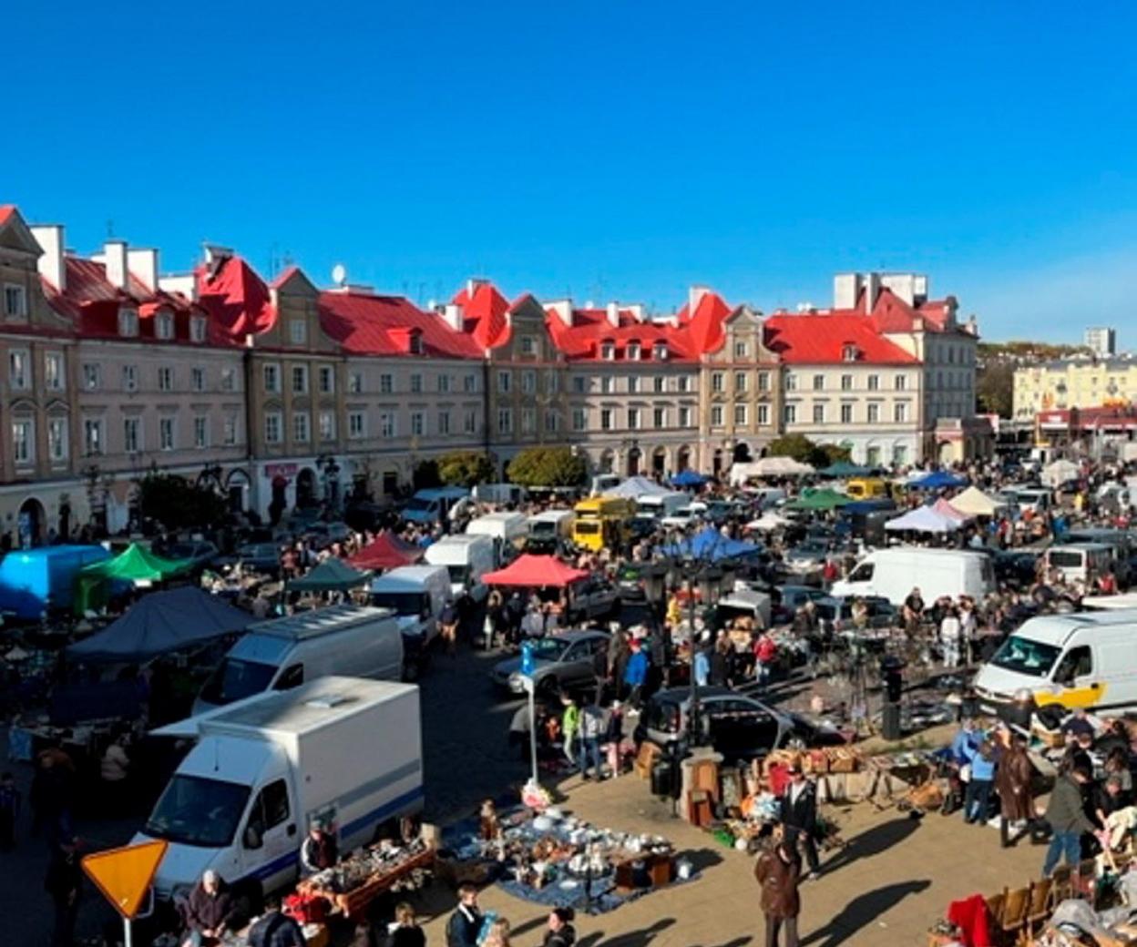 Lubelska Giełda Staroci, czyli wielkie myszkowanie. Do Lublina zjechali ...
