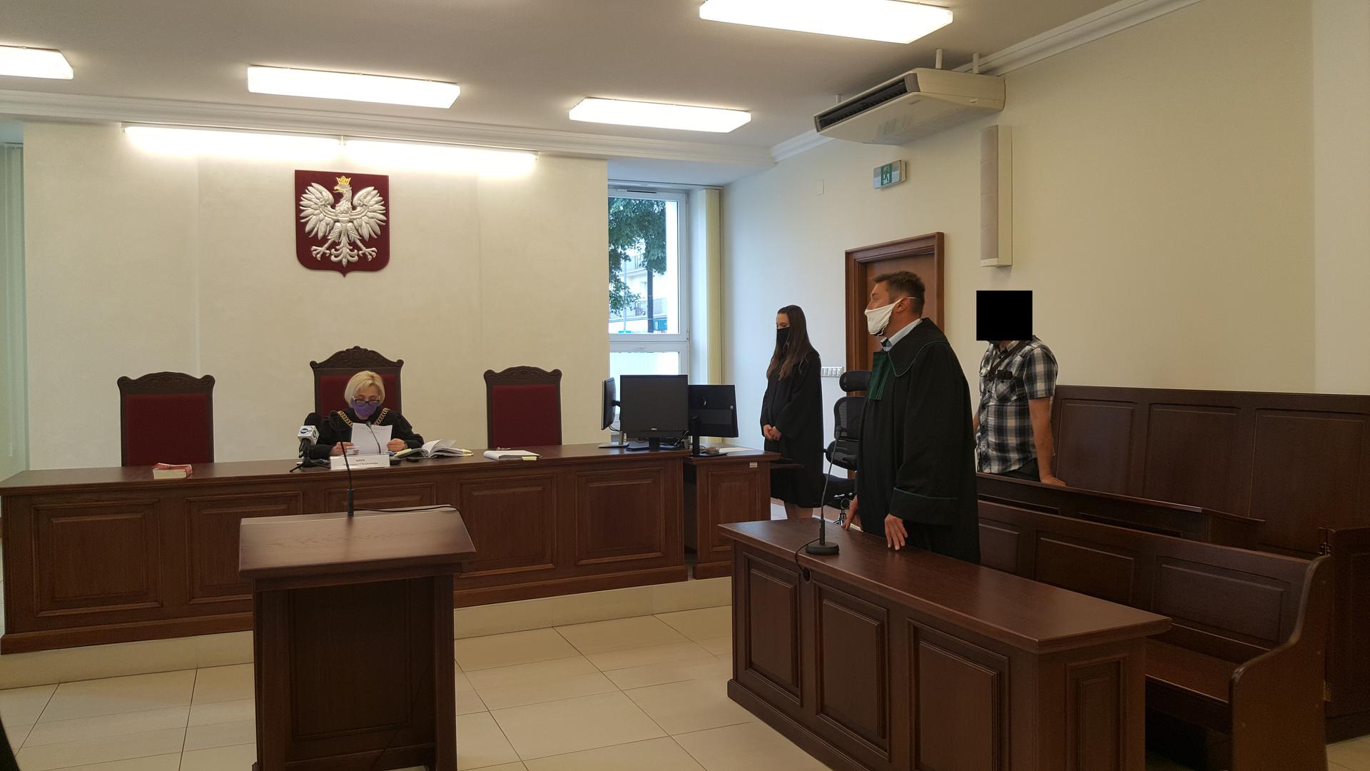 Hodowca karpii skazany za warunki w jakich sprzedawał ryby - Białystok ... Hodowca karpii skazany za warunki w jakich sprzedawał ryby - Białystok ...