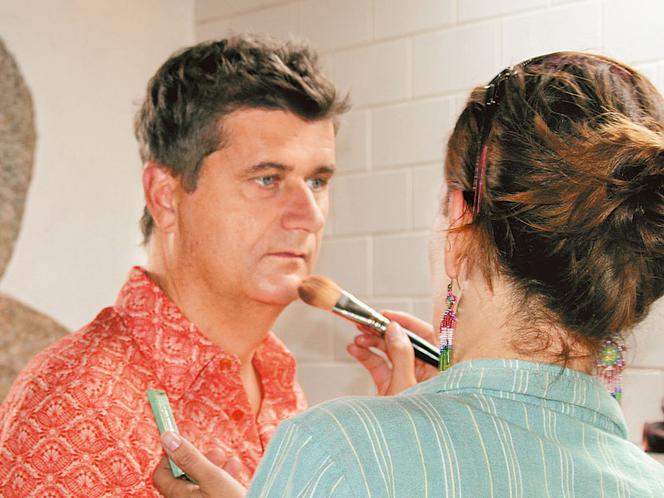 Janusz Palikot pali się do GOTOWANIA. Pisze książkę i kręci program ...