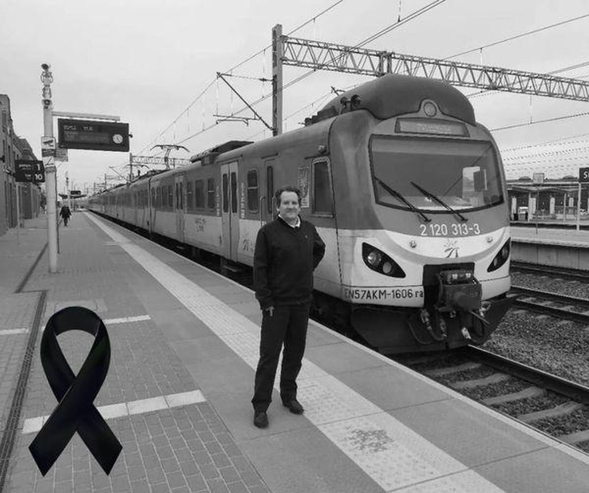 Pociąg zderzył się z tirem. Nie żyje maszynista Rafał Kamiński. „Na ...