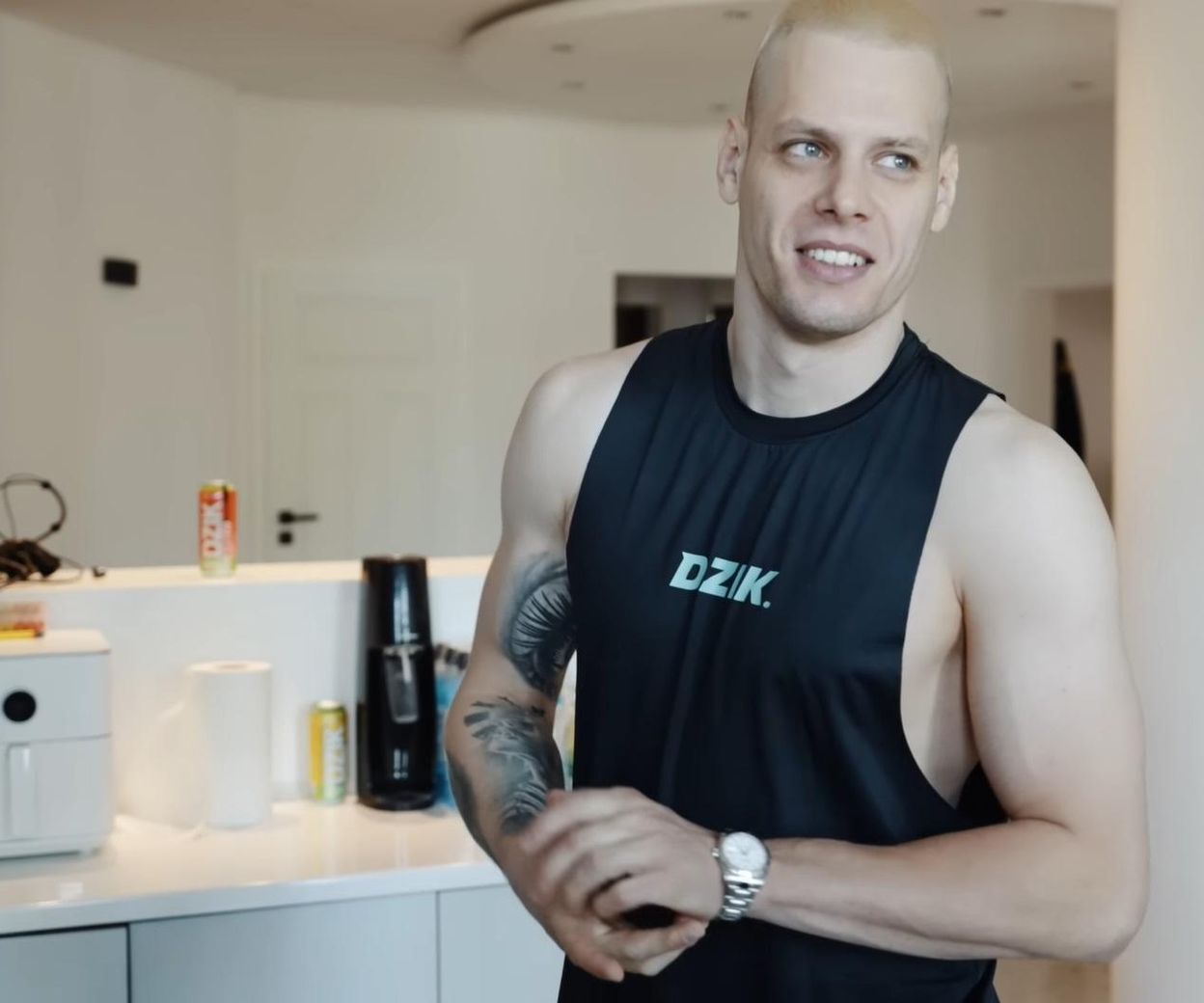 Taazy przeprowadził się do pięknej willi! Gwiazdor PRIME X mieszka w ...