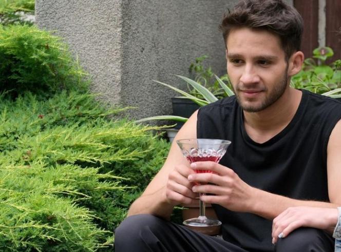 Mateusz z M jak miłość po raz pierwszy pokazał dziewczynę! Krystian ... Mateusz z M jak miłość po raz pierwszy pokazał dziewczynę! Krystian ...