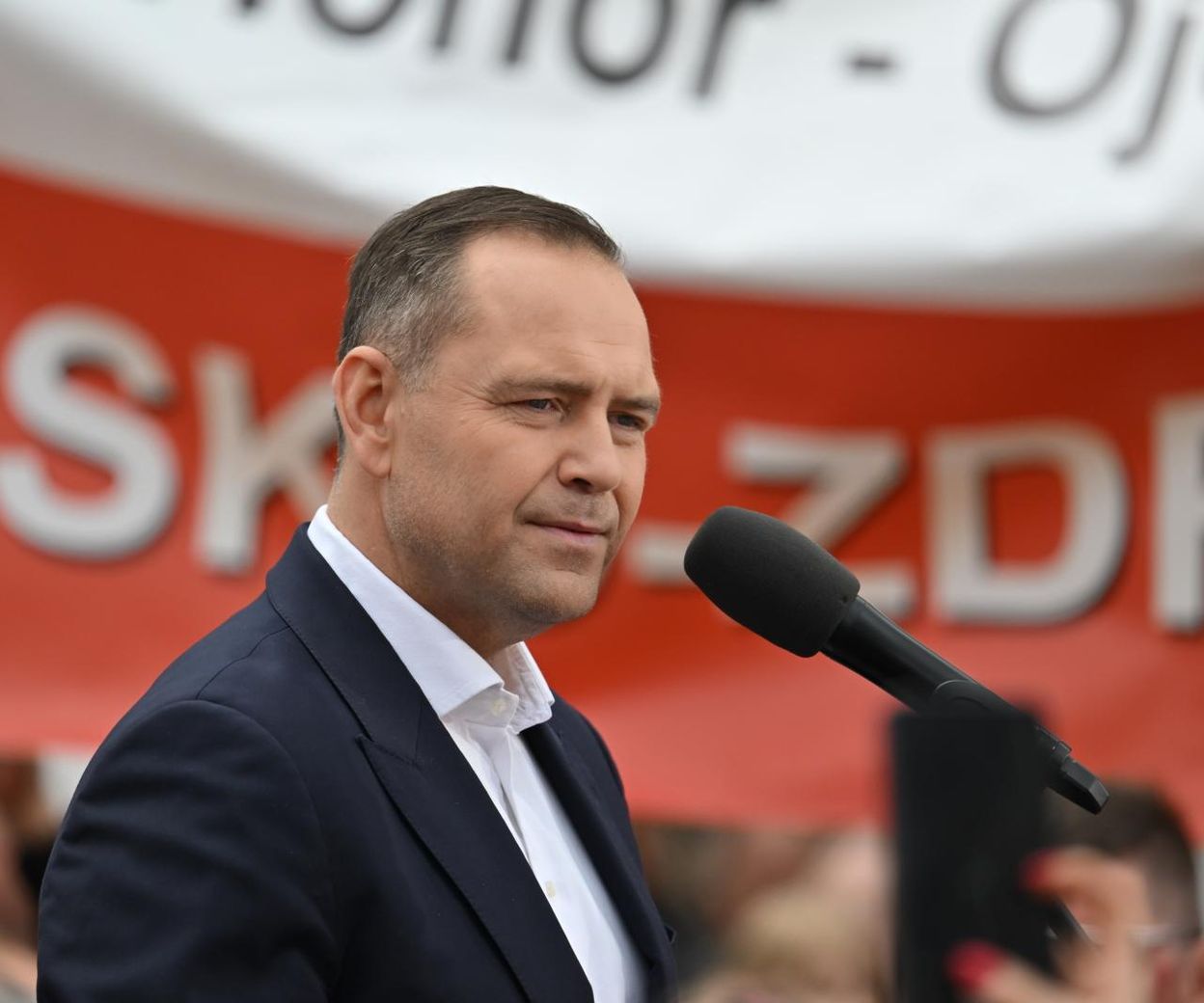 Wyborcy prezydenckie 2025. Karol Nawrocki o bezpieczeństwie, Zielonym Ładzie i wartościach. Wiec ...