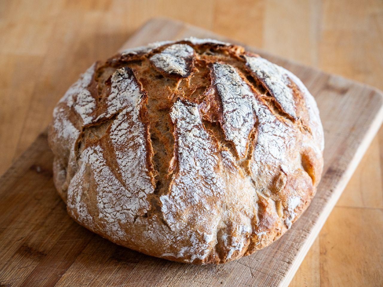 Pyszny chleb wiejski piekę tylko tak. Bije na głowę te ze sklepu i ...