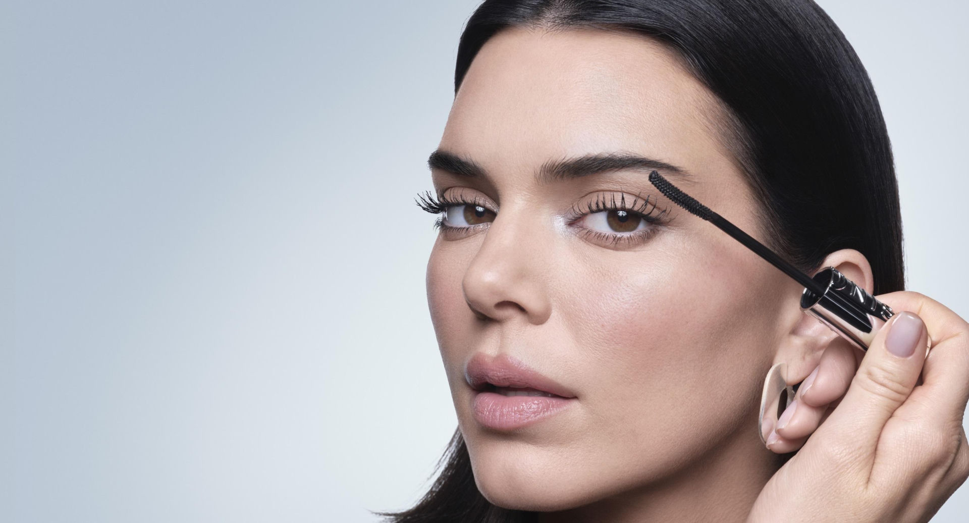L’Oréal Paris wkracza w świat glamour. Reklama „Diabeł ubiera się u ...