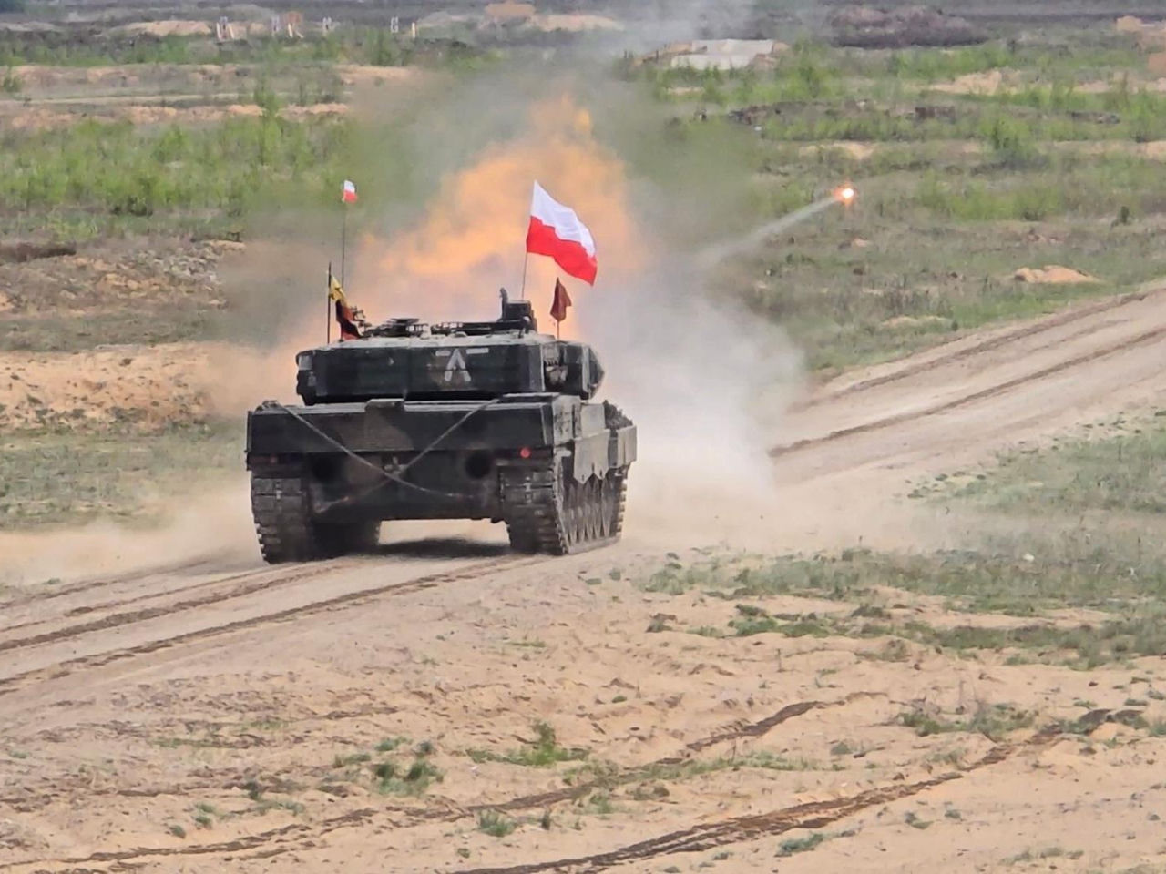 Polskie Leopardy 2PL w ścisłej czołówce NATO. Ogromny sukces na ...