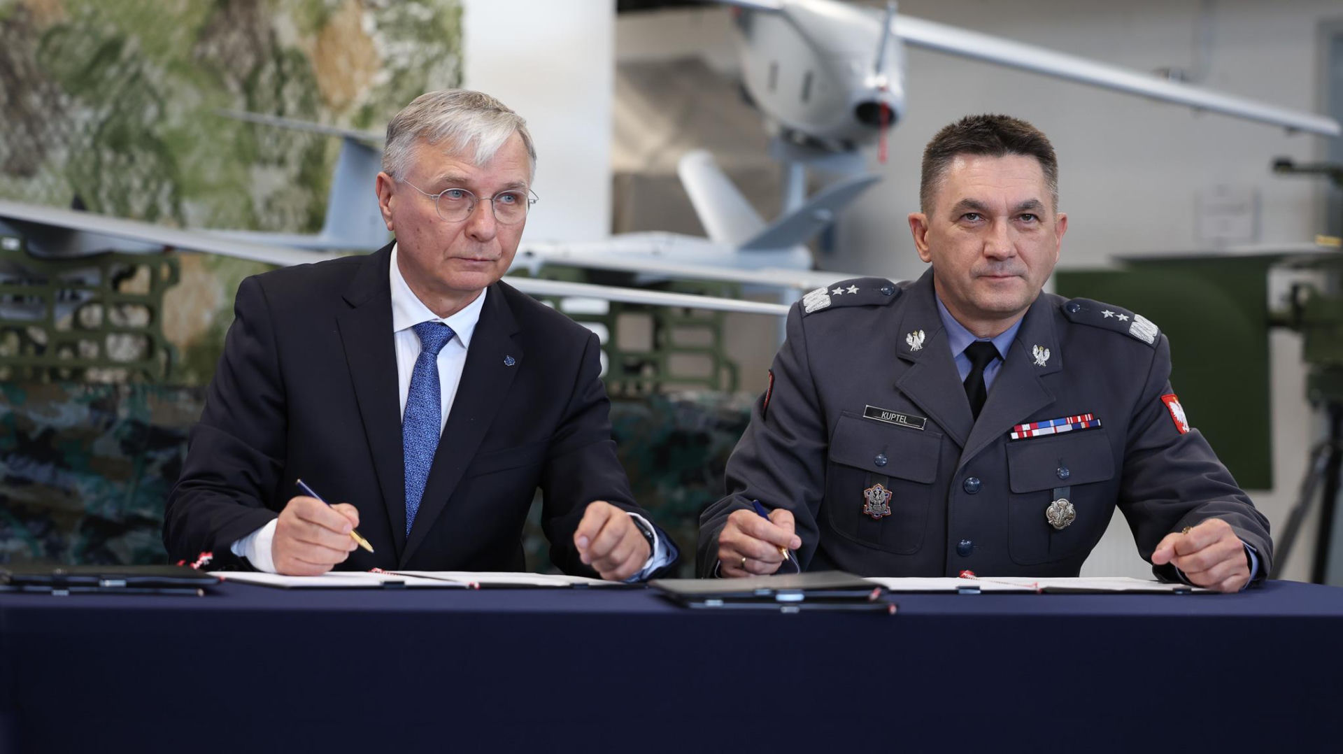 GLADIUS, FLYEYE i WARMATE. Największe umowy na systemy bezzałogowe ...
