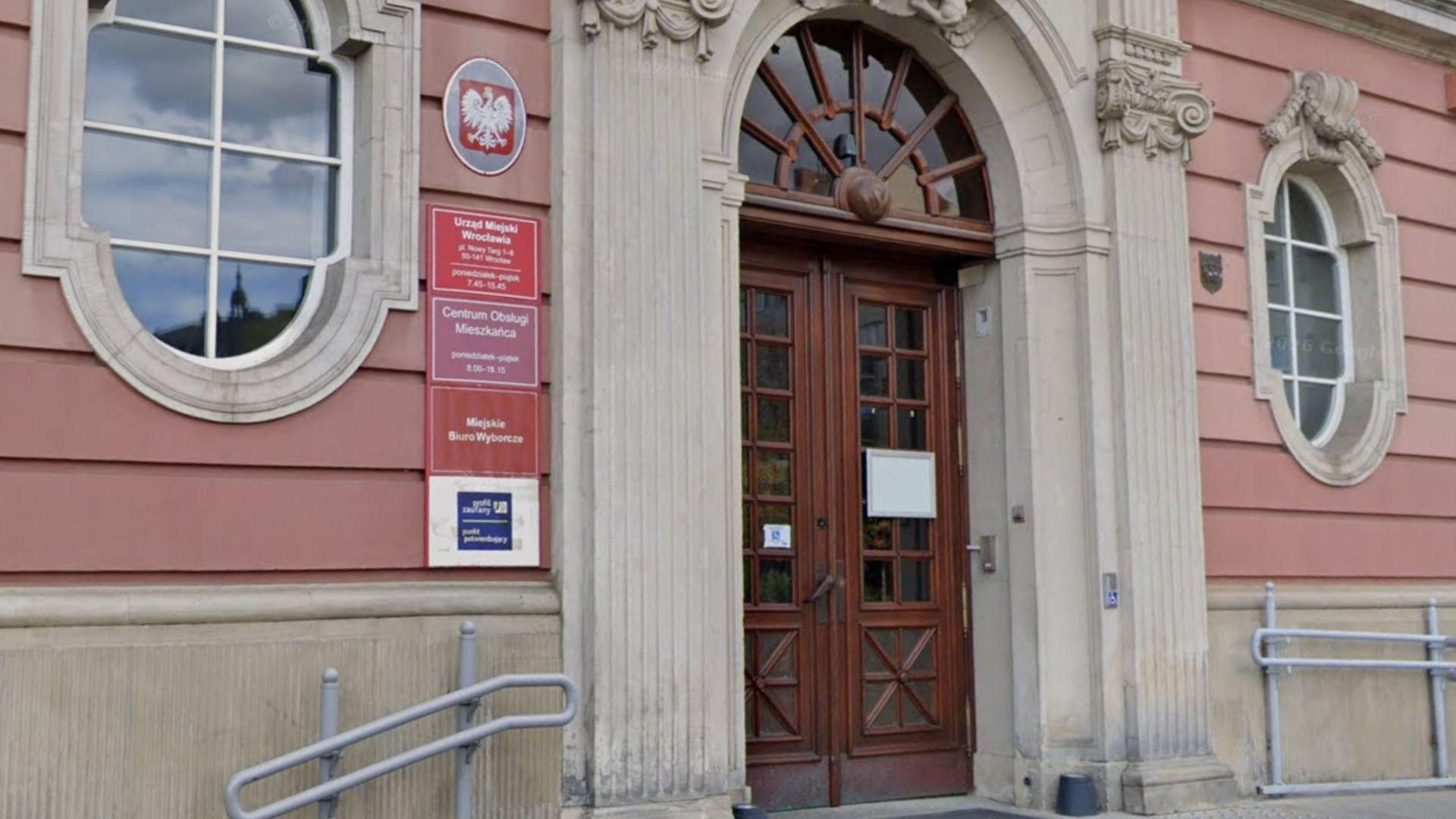 Wielka akcja CBA we Wrocławiu! Agenci weszli do Urzędu Miasta i ...