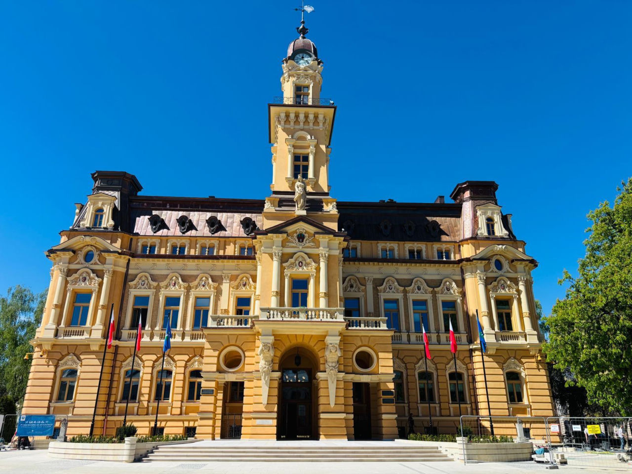 Wieża wysokości Pałacu Kultury powstanie w Nowym Sączu? Ma w niej być ...