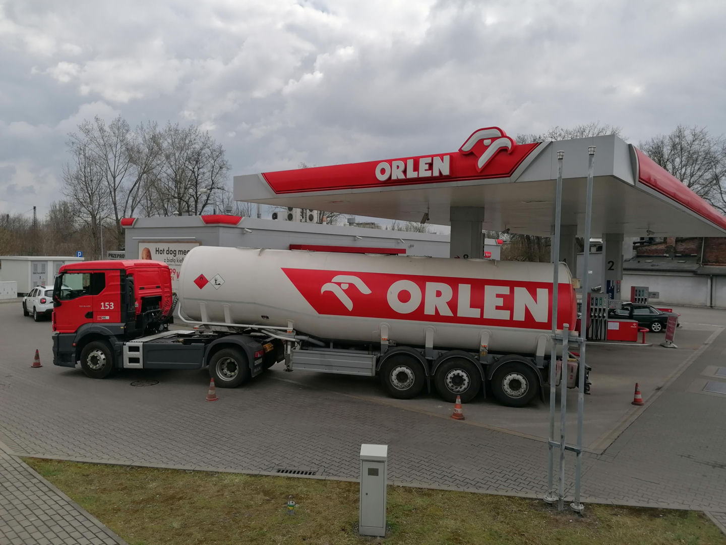 Orlen ogłasza promocje na paliwo od 12 marca 2026 roku! Nawet 35 groszy ...