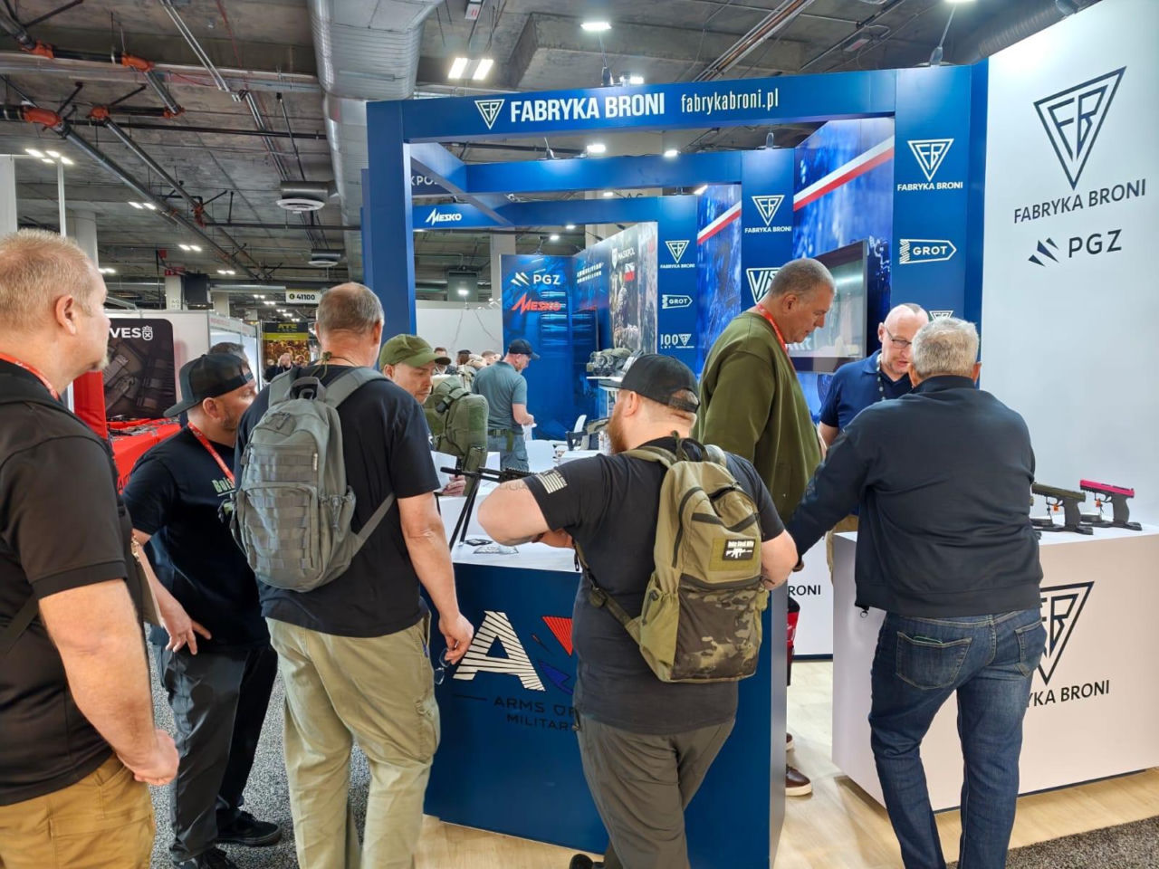 Fabryka Broni „Łucznik” - Radom na SHOT Show 2026. Duże zainteresowanie ...