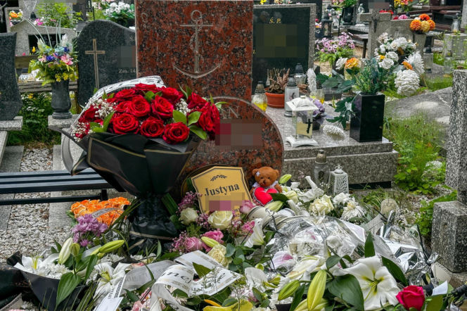 „Cycuś mamusi” z nożem w ręku. Justyna osierociła pięcioro dzieci. Krew ...