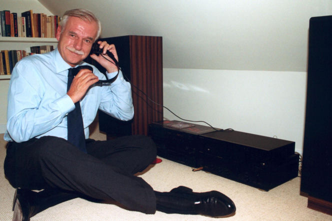 Mało kto wie, że Andrzej Olechowski był prezenterem muzycznym i DJ-em ...